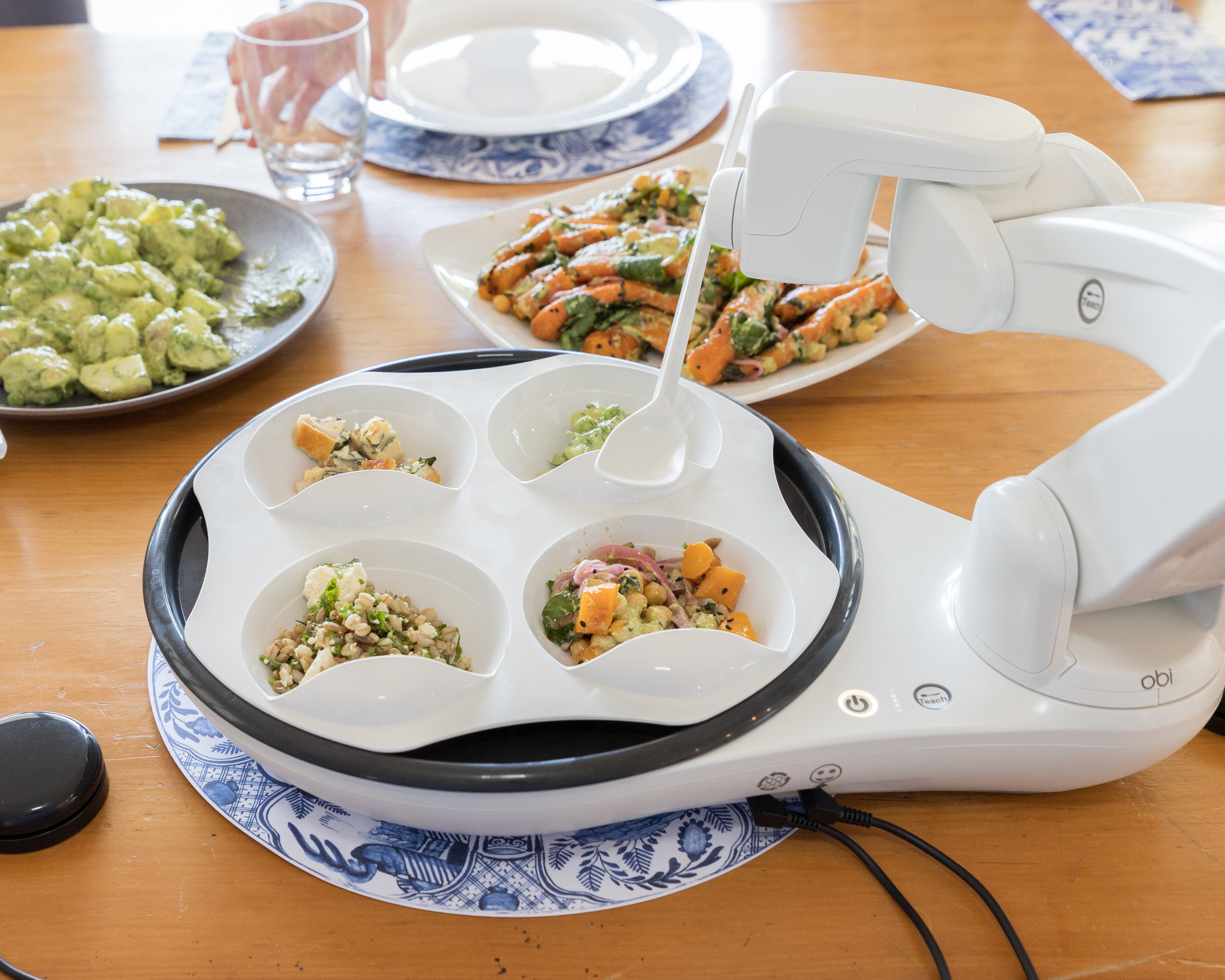 Obi Dining Robot – The Therapy Collective